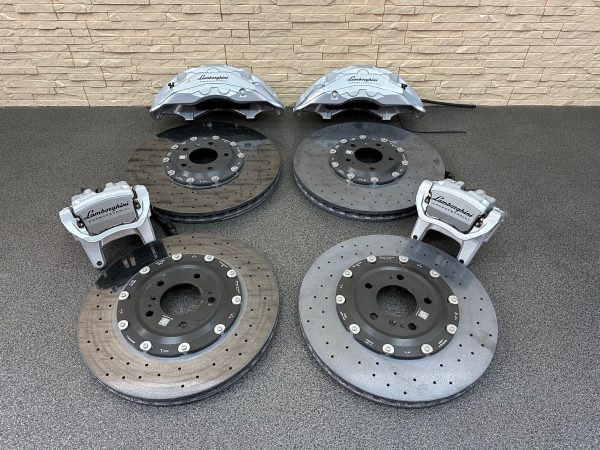 Lamborghini Urus Brake Disc Ceramic Brake Caliper Set 4M0615601AJ ...